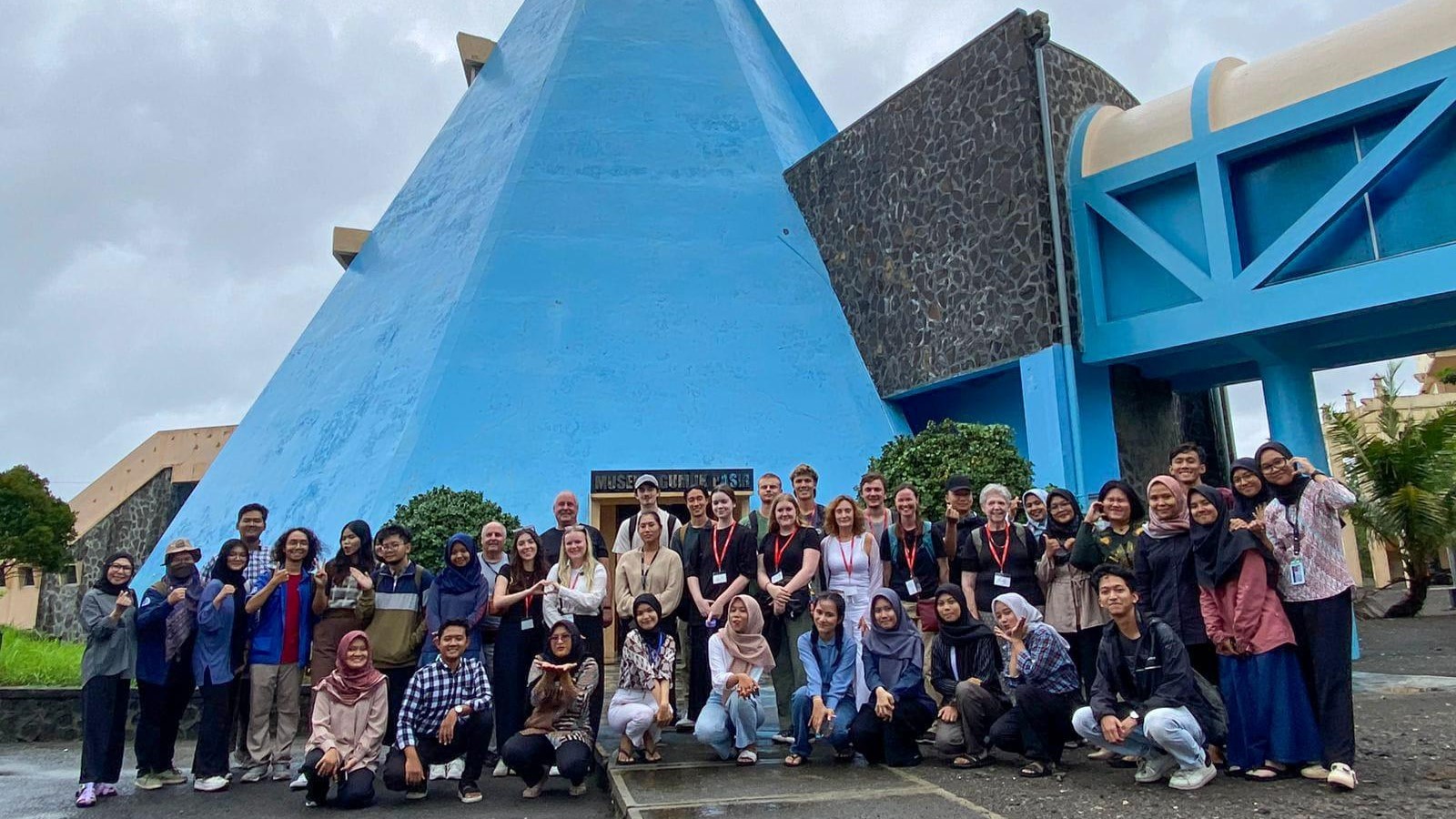 UniGO Program: Mahasiswa UTas dan UGM Bangun Sinergi dalam Eksplorasi ...