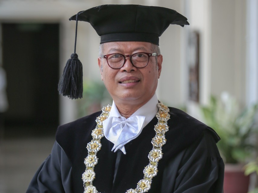 Prof. Dr. M. Baiquni Terpilih Sebagai Ketua Dewan Guru Besar UGM ...
